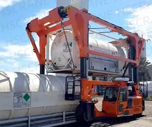 Straddle Carriers, Gantry Cranes & Customized Lifting Solutions - HSCRANE